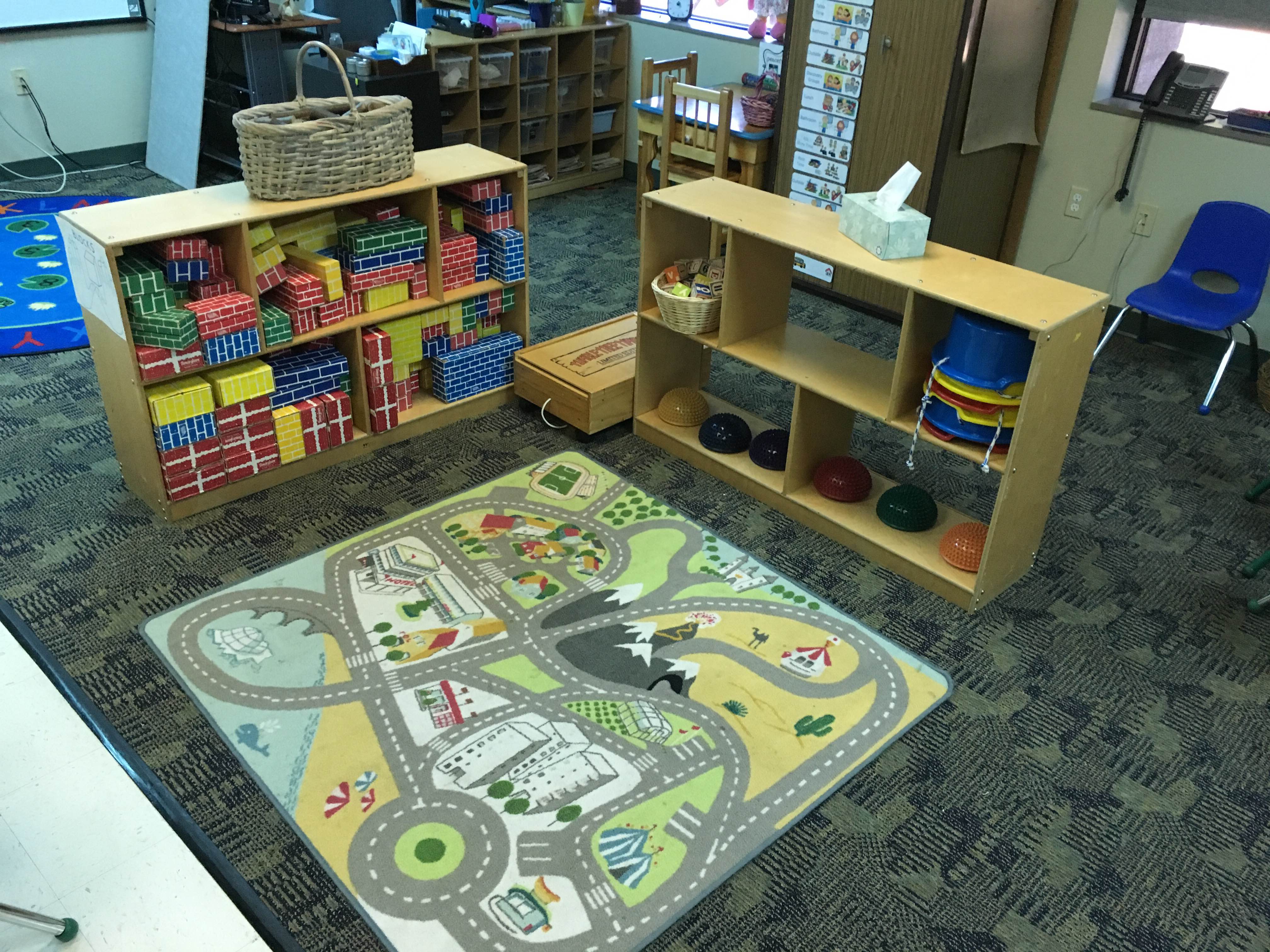 rosen classroom 2 – Hearing, Speech & Deaf Center
